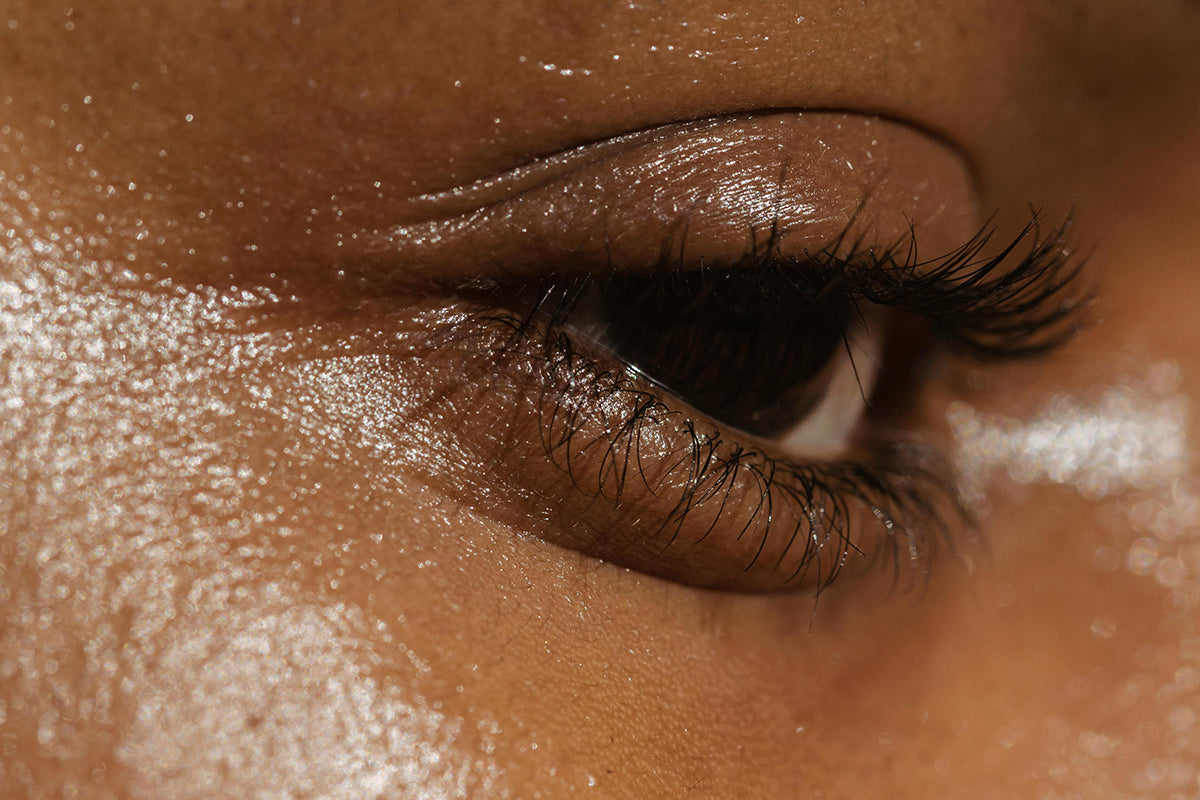 Spider lashes – freezeframe